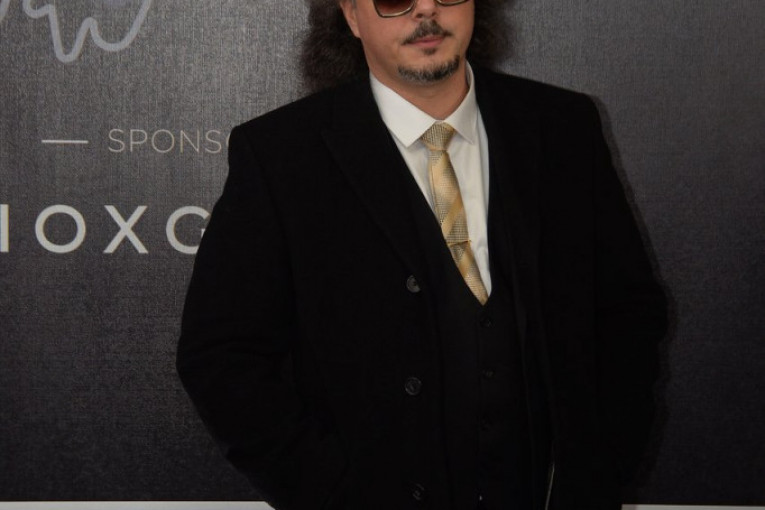 URNEBESNO! Isplivao stari snimak Ivana Ivanovića Đusa: Reper u sedmom ...