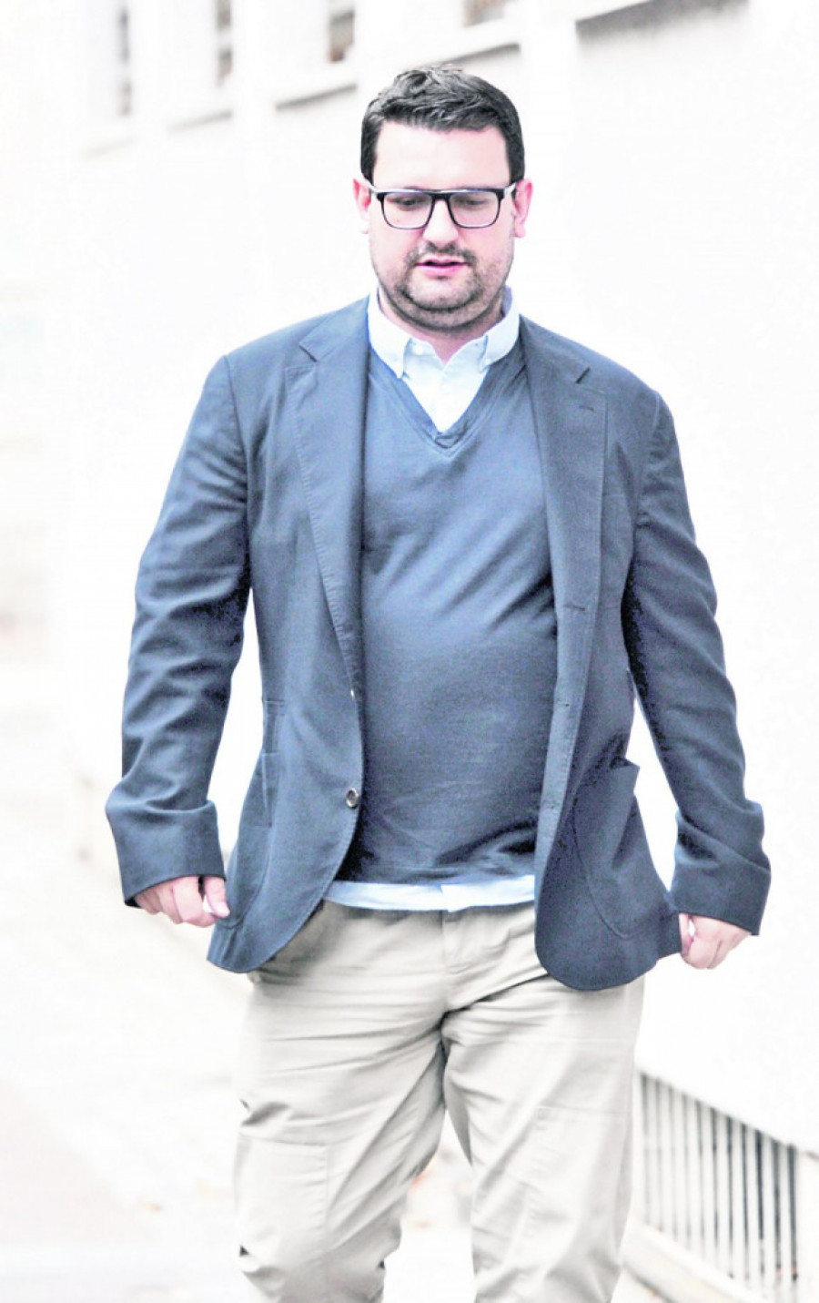 REPUBLIKA OTKRIVA! DARKO ŠARIĆ ZA BRATA DAJE VIŠE OD MILION EVRA! Desna ...