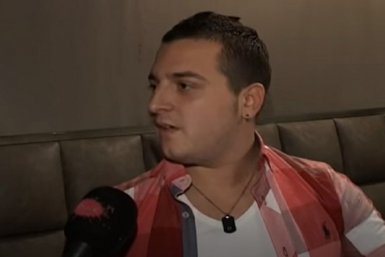 NAKON JEZIVIH OPTUŽBI DA JE PREMLATIO SUPRUGU: Alen Muković pušten iz ...