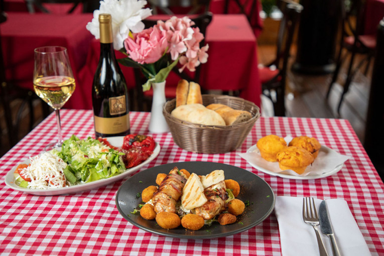 PREVARE KONOBARA: ŠTA JE TO KUVER i zbog čega u restoranu ne bi trebalo ...