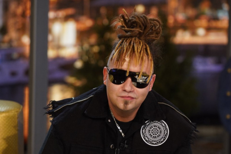 Rasta RASPAMETIO javnost! Reper pomogao obožavateljki sa FINANSIJKIM ...