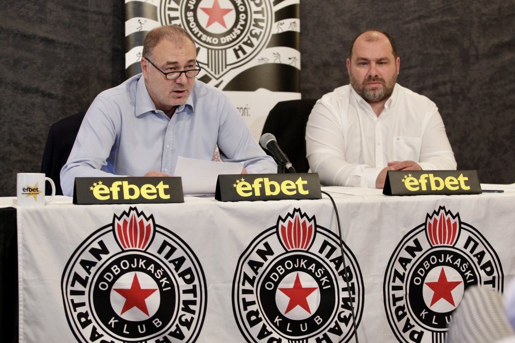 Počasni predsednik Partizana Željko Tanasković opleo po Tentu ...