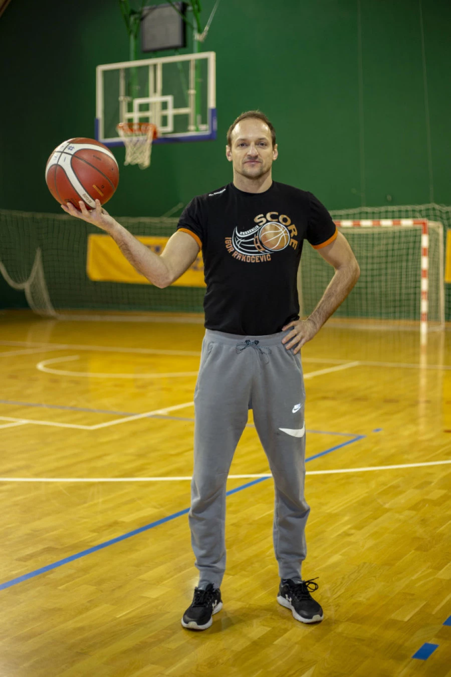 ZVEZDA JE U SIGURNIM RUKAMA! Šutirali smo trojke sa Igorom Rakočevićem ...