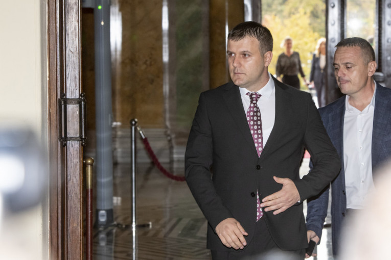 ZA OVO NAM NIJE KRIV BEOGRAD! Ministar Memić: Za divlju gradnju u Novom ...