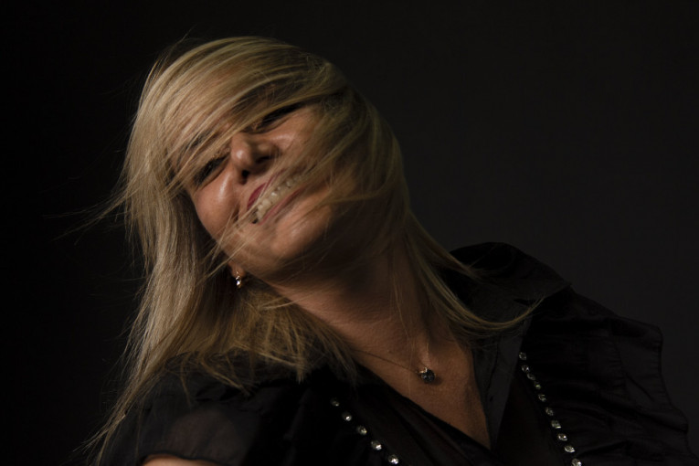 IZLOŽBA FOTOGRAFIJA "ONE" PREDRAGA MITIĆA: Harizma i snaga žene