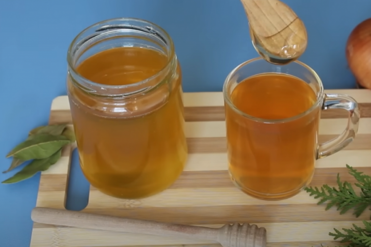NAJBOLJI JE ČAJ OD LOVORA KADA VAS BOLI GRLO: Čudotvoran napitak za ...