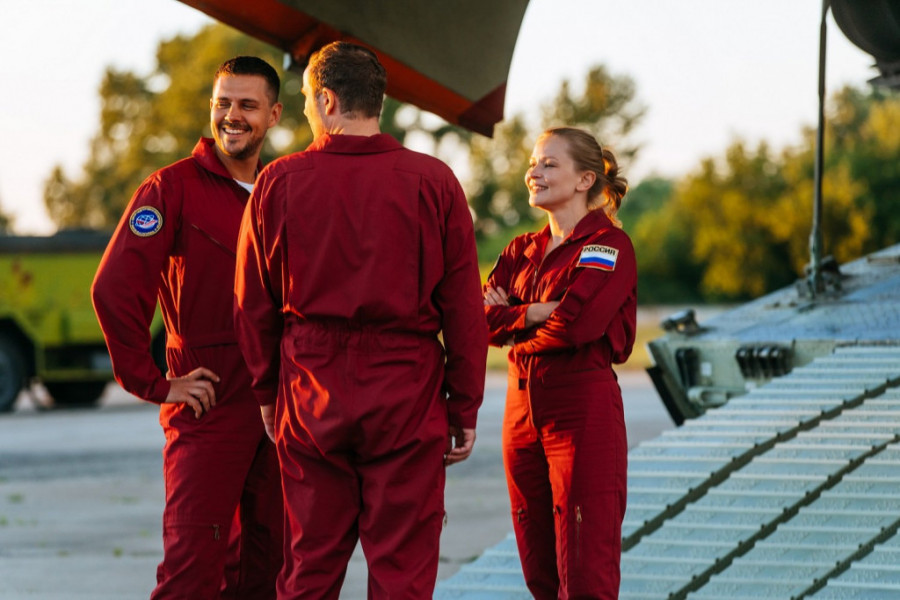 BIKOVIĆ SE POJAVIO NA PREMIJERI FILMA "IZAZOV": Otkrio je najintimnije trenutke o kojima do sada ...