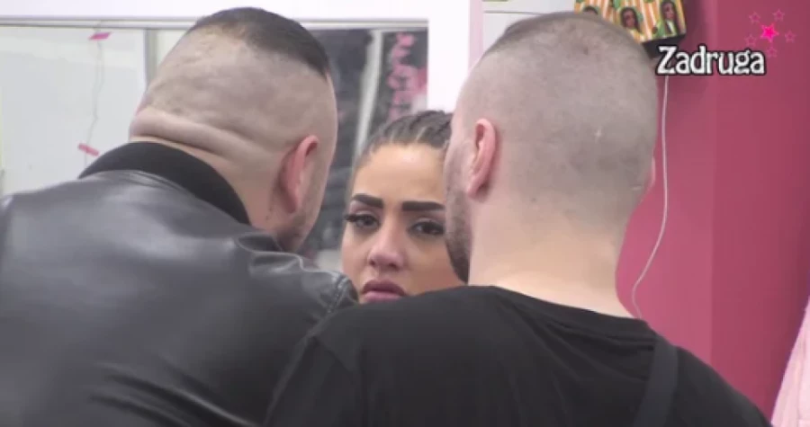 CAR SASUO ANĐELI I ZVEZDANU SVE U LICE: Filip izazvao brutalan sukob sa Slavnićem, otkrio ...