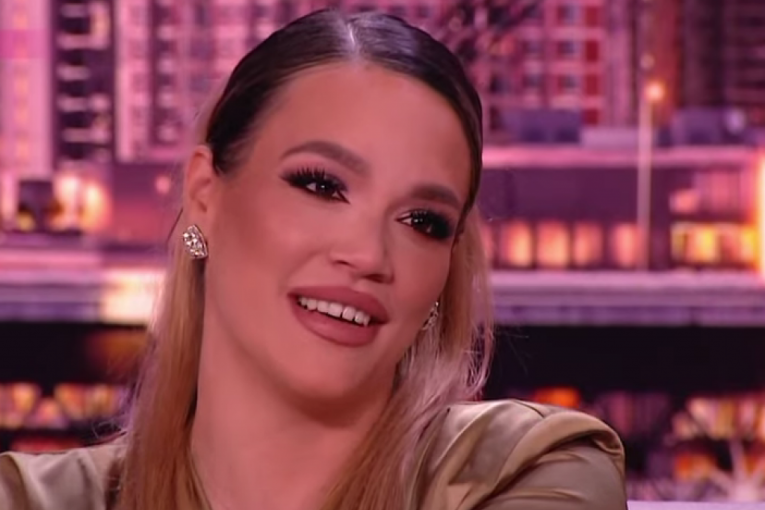 PRVI PUT U JAVNOSTI NAKON POROĐAJA! Marija Mikić pre 10 dana je donela ...