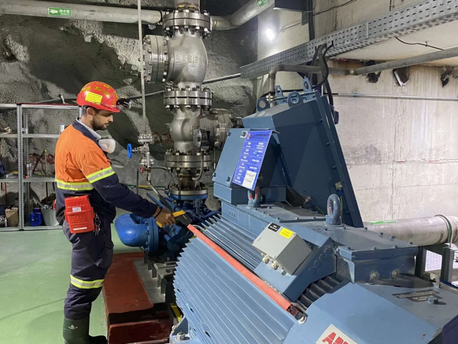 OBIŠLI SMO RUDNIK ČUKARU PEKI U BORU: Zavirite kako izgleda 550 metara ...