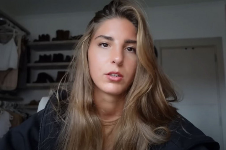 MAJKA JOJ JE PREMINULA DESET DANA NAKON POROĐAJA! Tužna sudbina bivše ...