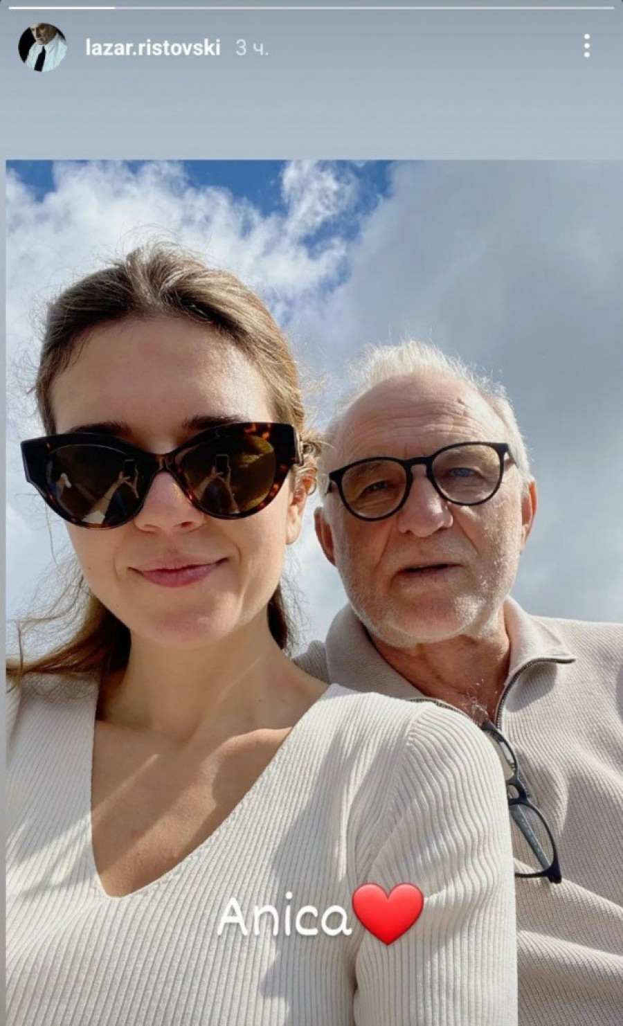 OVDE ŽIVI LAZAR RISTOVSKI SA NOVOM DEVOJKOM: Isplivale intimne fotografije iz bazena iz LUKS ...