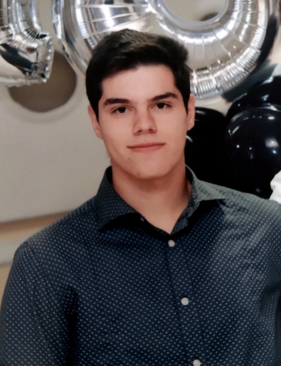 ŽELJKO PREGAŽEN ISPRED KUĆE, A JOŠ SE NE ZNA KO JE VOZIO AUTOMOBIL ...