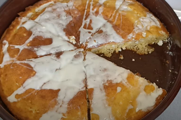 BELA PITA SA SIROM POZNATA KAO RAZLJEVAK: Priprema se za manje od 5 ...