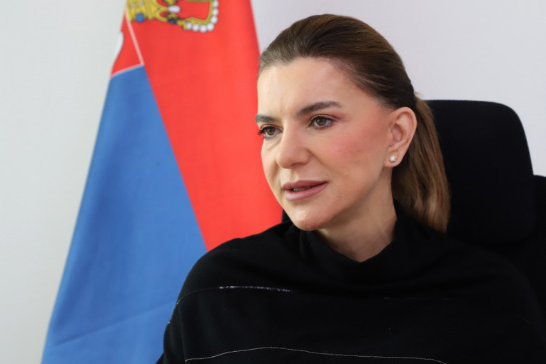 ULAGANJA U ZDRAVSTVO NEKAD I SAD KAO NEBO I ZEMLJA: Prof. dr Radojević ...