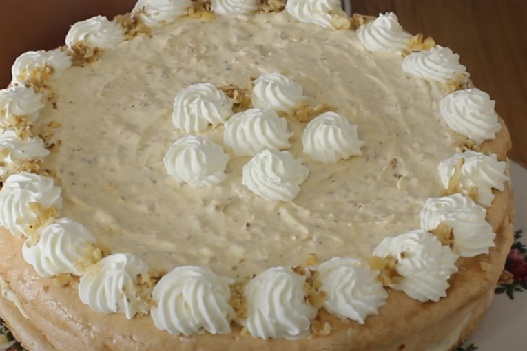 PUSLICA TORTA JE REDOVNA NA TRPEZI ZA SVAKI VAŽAN DOGAĐAJ: Nema ...