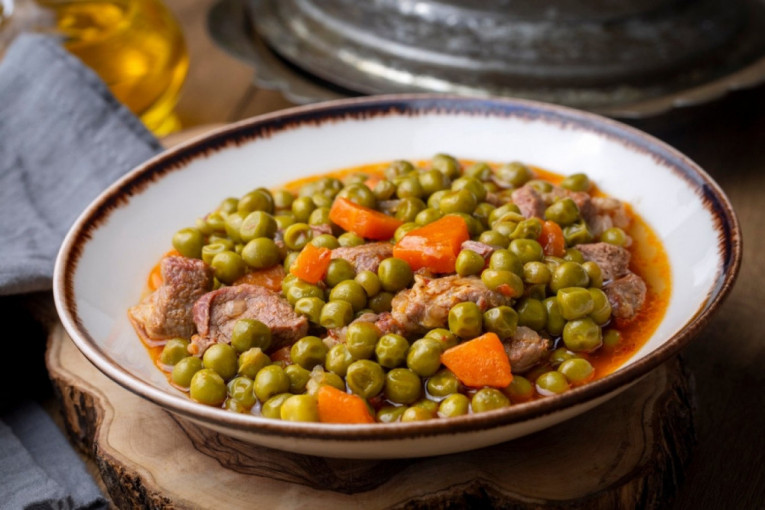 RECEPT ZA GRAŠAK "NA GUSTO": Ako ste ljubitelj, napravite ga na OVAJ ...