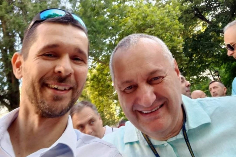 SRBIJA MU SMRDI, CRNA GORA MU JE BOLJA! Pajtos Srđana Milivojevića ...