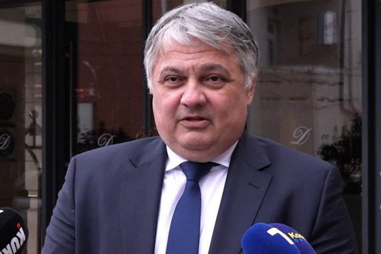 LUČIĆ: Tražimo od Agencije za zaštitu konkurencije u Prištini da ...