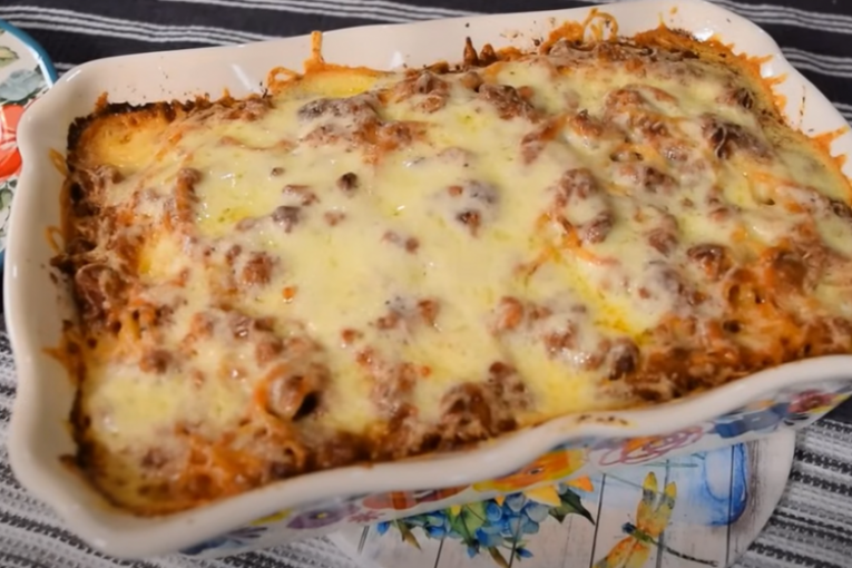 SAVRŠENA IDEJA ZA RUČAK TOKOM RADNE NEDELJE: Zapečene špagete se brže ...