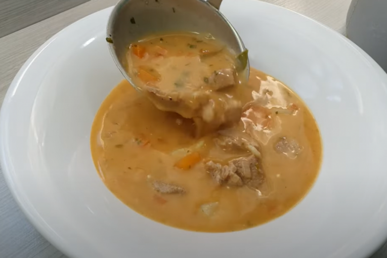 RECEPT ZA NAJBOLJU TELEĆU ČORBU: Puna mesa i povrća, a zbog ove ...