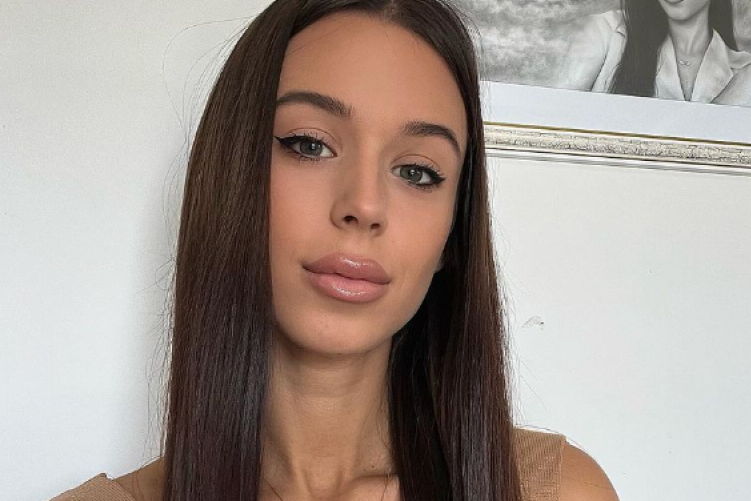 PORODILA SE NAŠA INFLUENSERKA: Prošla kroz AGONIJU sa prvom trudnoćom - sada donela na svet ...