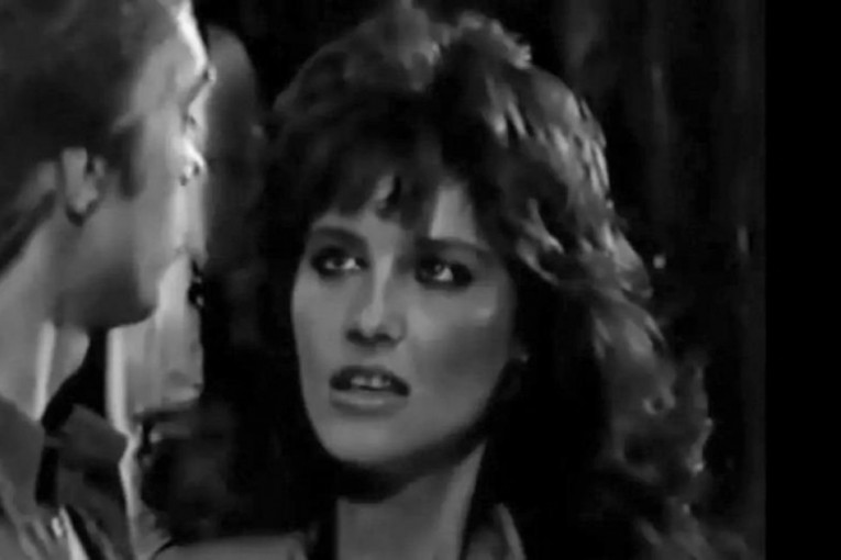 ČUVENA GLUMICA PRONAĐENA MRTVA: Uzrok smrti zavijen velom MISTERIJE ...