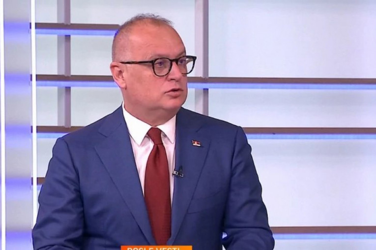 SUPERBRZI KINESKI VOZ USKORO NA NAŠIM ŠINAMA: Ministar Vesić saopštio ...