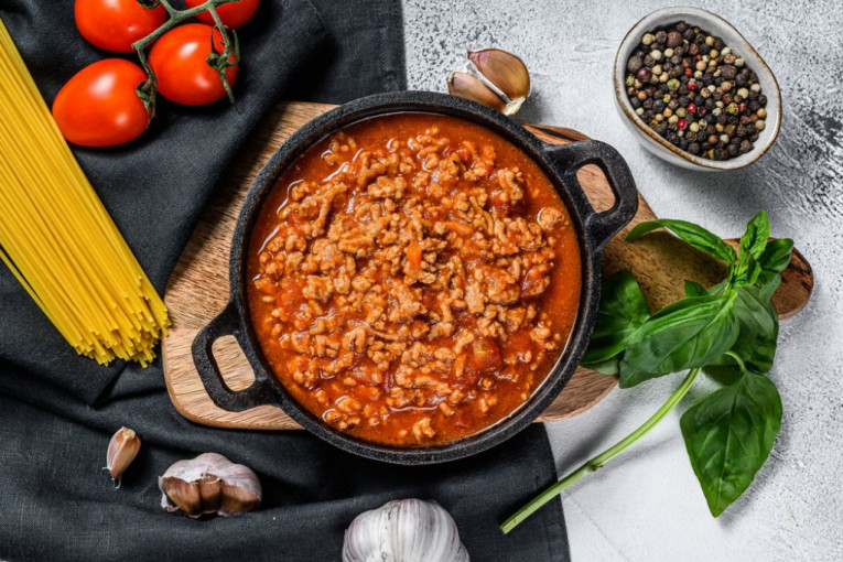 recept za bolonjeze sos
