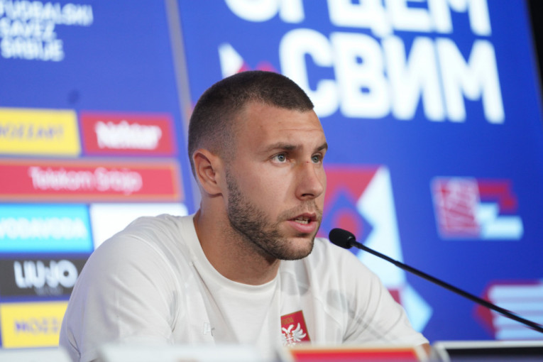 STRAHINJA PAVLOVIĆ PRAVI BISER SRPSKOG FUDBALA: Stameni defanzivac ima ...