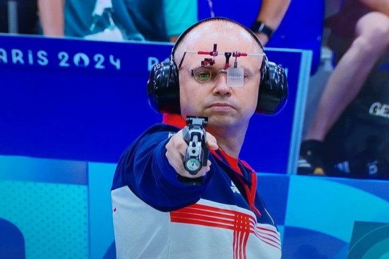 PUCAJU OD MUKE: Hrvati ponovo udarili na Mikeca - nakon Tesle i Ruđera ...