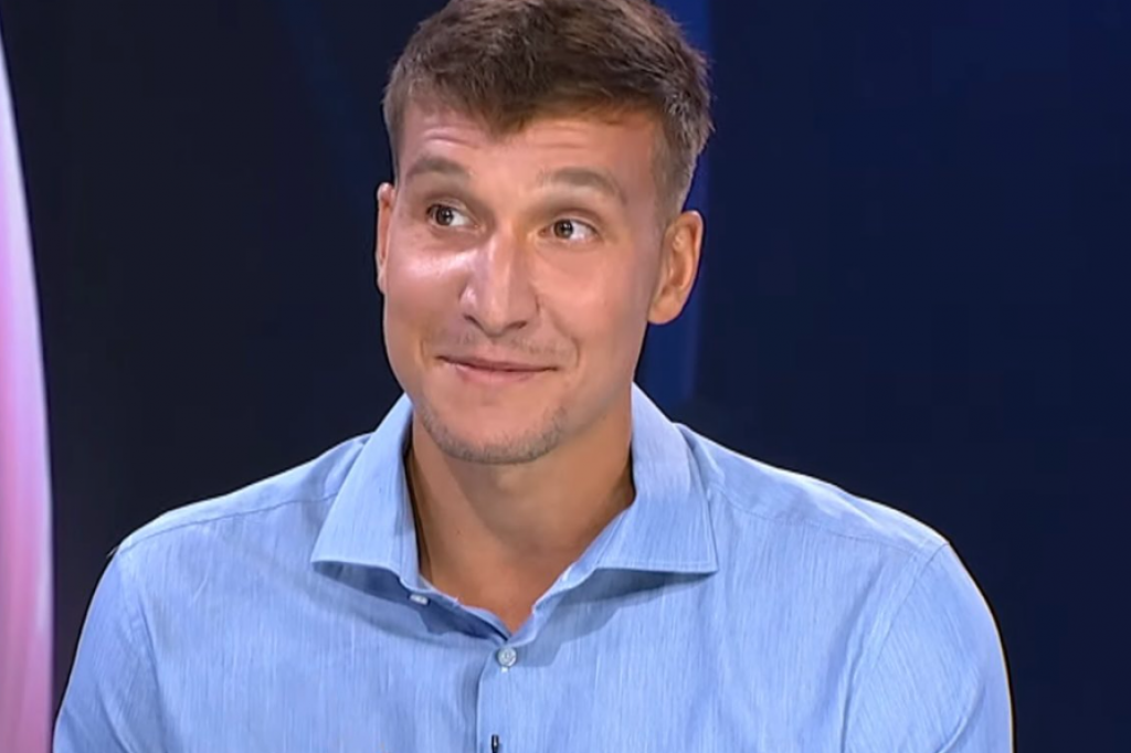 BOGDAN SVUDA SA SOBOM NOSI JEDNU STVAR: Ovaj detalj niste primetili u ...