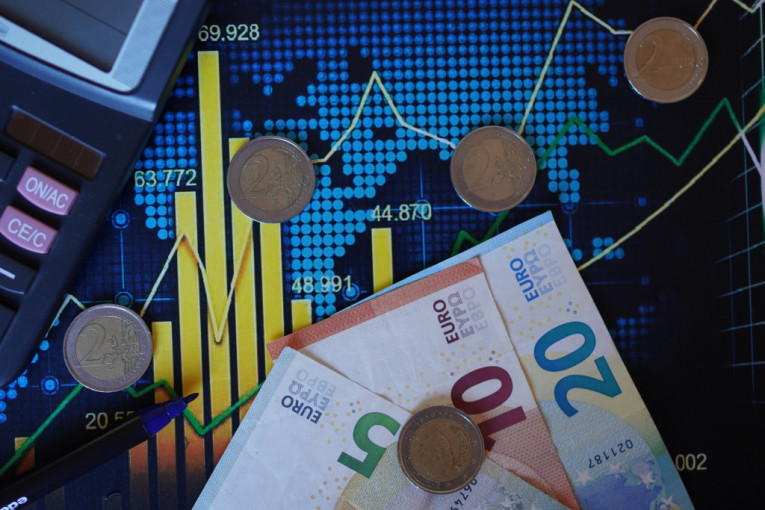 DANAŠNJI ZVANIČNI SREDNJI KURS: NBS objavila novu tabelu, evo koliko ...