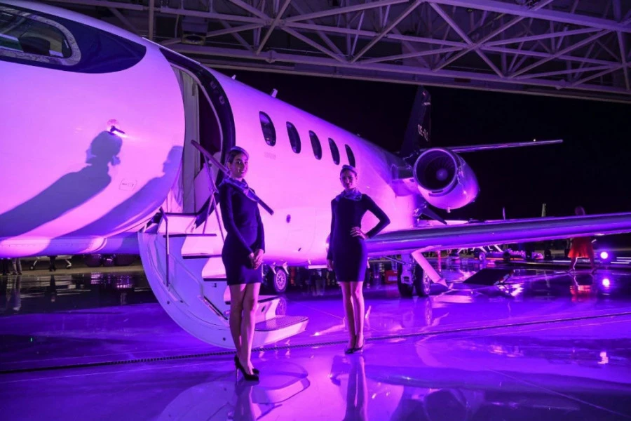 VESIĆ OTVORIO HANGAR AVIO KOMPANIJE "PRINCE AVIATION": Događaju ...