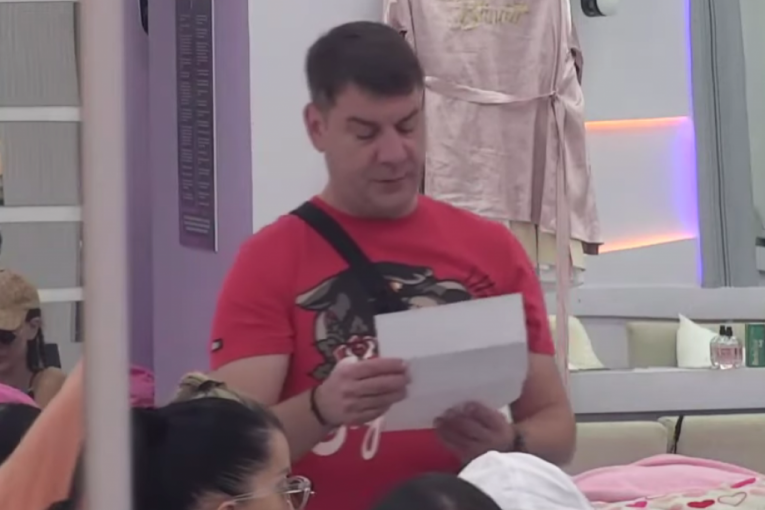 IVAN MARINKOVIĆ ODBIJA DA POTPIŠE PAPIRE ZA RAZVOD! Jeleni sprema pakao ...