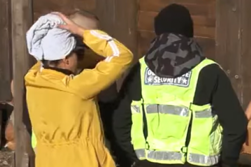 ZARAZA SE ŠIRI IMANJEM U ŠIMANOVCIMA?! Obezbeđenje opkolilo rijaliti ...