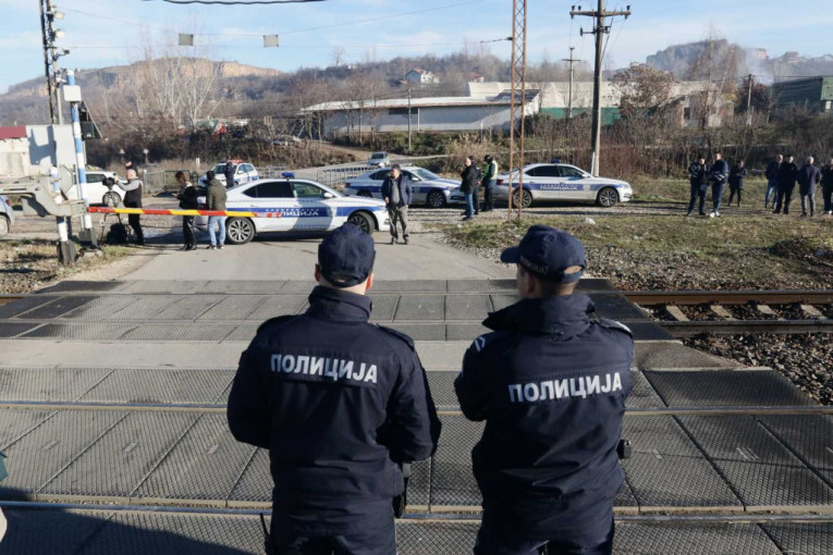 "PROBUDILA NAS JE ŠKRIPA KOČNICA VOZA!" Meštani Rakovice o stravičnoj ...