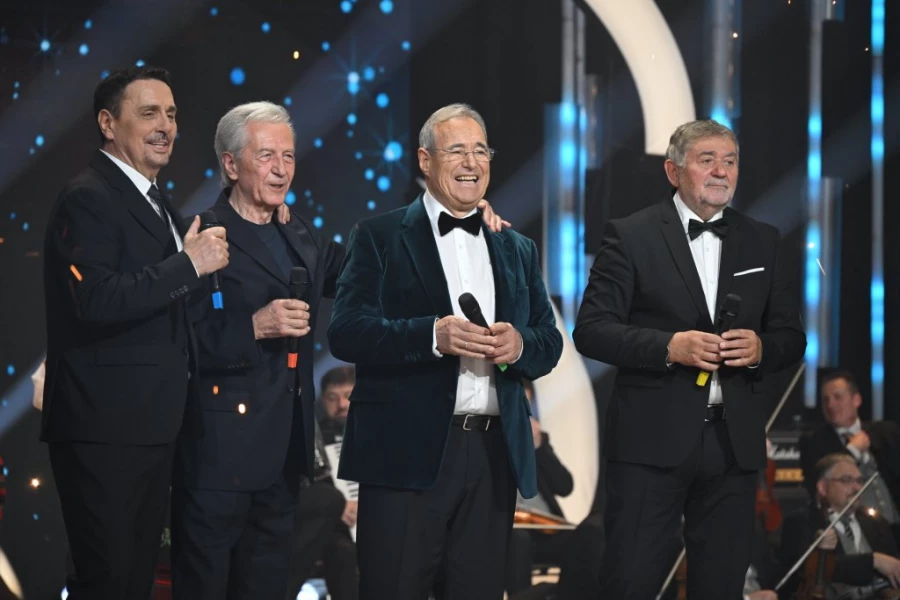 POZNATO KAKO ĆE IZGLEDATI NOVOGODIŠNJI PROGRAM RTS! Okupili velike ...