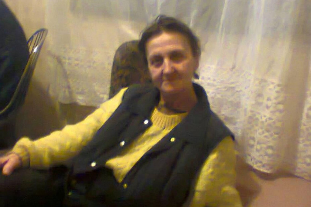 SIN JE PRETUKAO, A ONA MU SLALA PARE U ZATVOR! KAD JE IZAŠAO, PRESUDIO ...