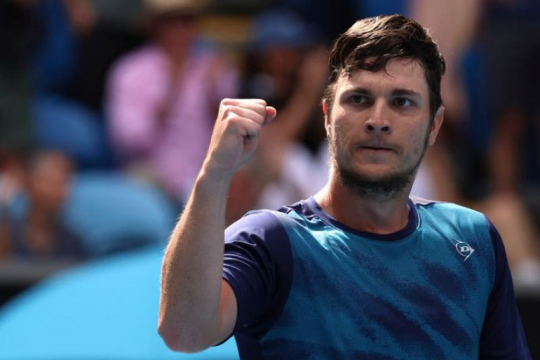 BRAVOOO MIŠO: Senzacija u režiji srpskog tenisera - Kecmanović počistio ...