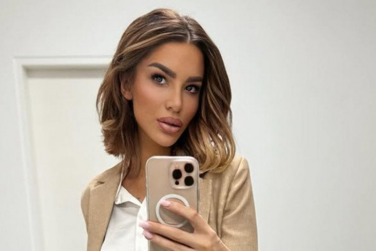 ISPLIVALA SLIKA IZ ALEKSANDRINE PROŠLOSTI: Da li je moguće da je ovo ...