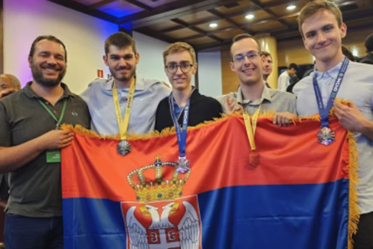 ČETIRI TAKMIČARA, ČETIRI MEDALJE! Neverovatan uspeh srpskih hemičara na ...