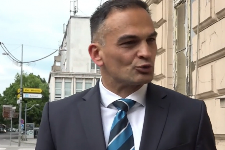 OGLASIO SE ADVOKAT GORAN KARADAREVIĆ: Ono čemu smo danas prisustvovali ...