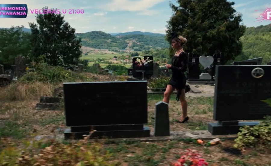 JOVANA JEREMIĆ IZVEDENA PRED OLTAR U JUTARNJEM! Šok-scene! Slomila se na očevom grobu, a onda se ...