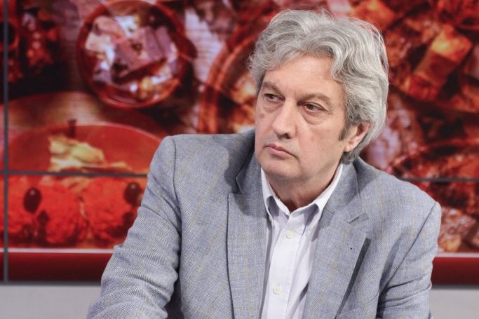 MILOMIR MARIĆ SE SRUŠIO U PROGRAMU UŽIVO! Emisija hitno prekinuta ...